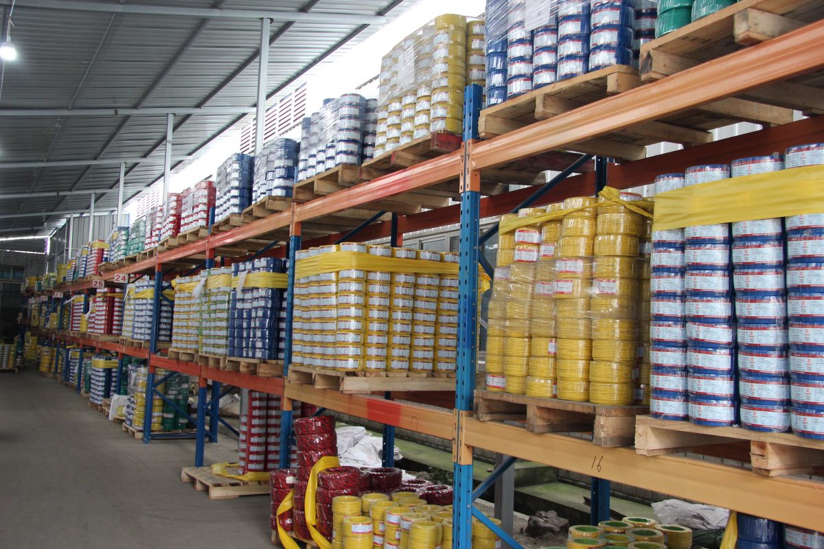 How to store cables? - LONGJOY Cable Tray